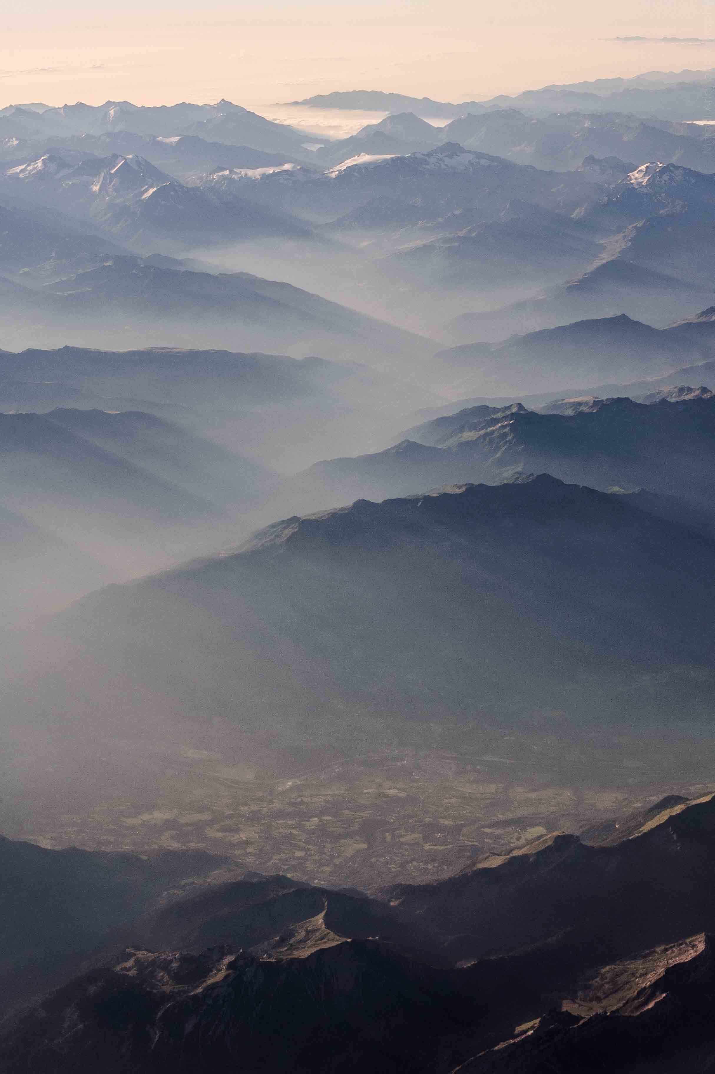 Flying over the Alps - Mahdi Aridj Photography